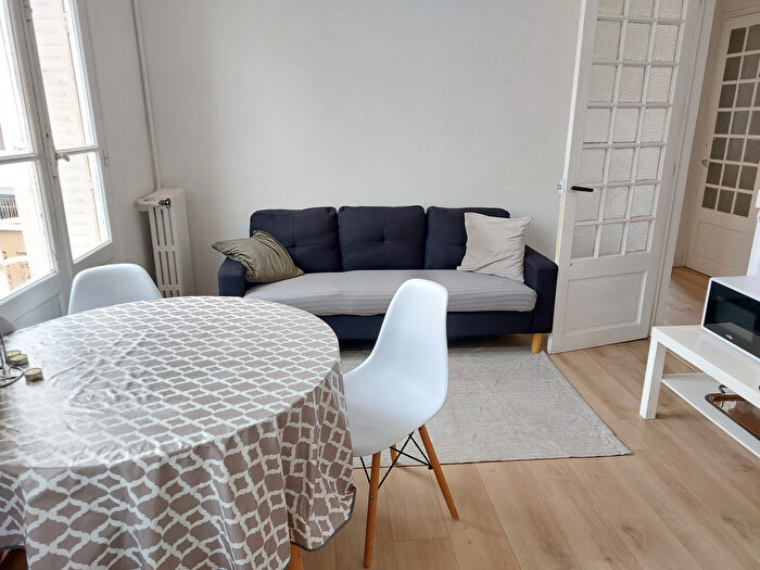 Appartement à vendre - Toulon, Saint-Jean du Var - 3 pièces - 2 chambres