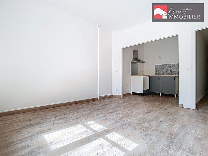 Appartement à louer - Tournus - 2 pièces - 1 chambre