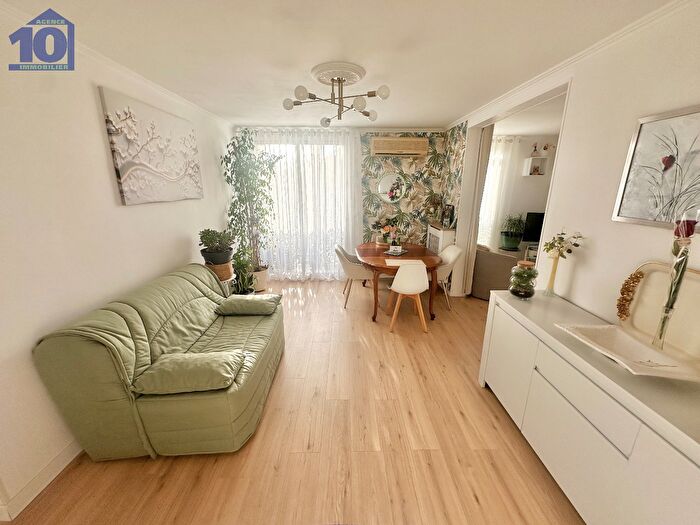 Appartement à vendre - Valras-Plage, Centre-ville, Port, Pêcheurs - 3 pièces - 2 chambres