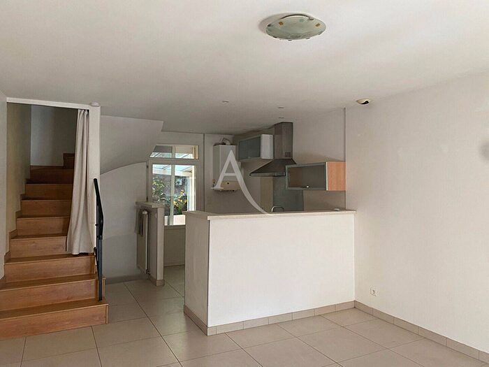 Maison 3 pièces à louer - Rive Gauche, Bédarieux