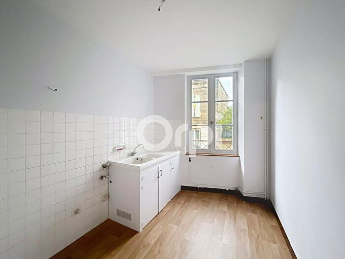 Maison à louer - Arsonval, Brive-la-Gaillarde - 4 pièces - 3 chambres