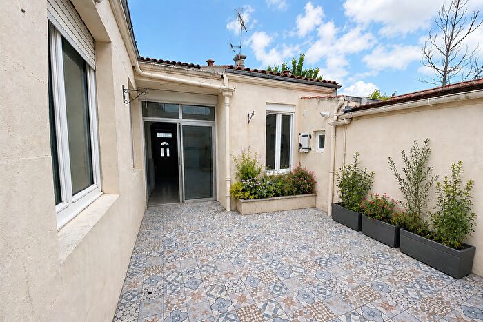 Rochefort, Faubourg Nord, Stade Philaudrie : Maison 5 pièces à vendre