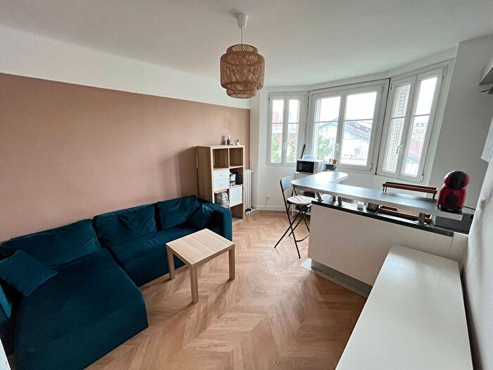 Voltaire-Grésillons, Asnières-sur-Seine : Appartement 2 pièces à louer