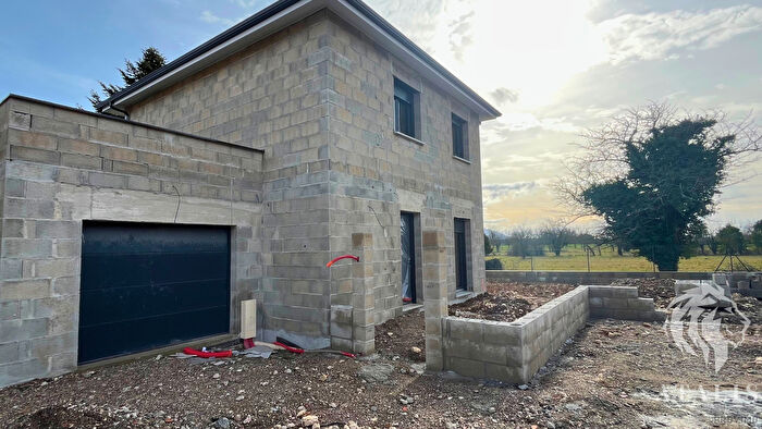 Maison à vendre - Saint-Marcellin - 5 pièces - 3 chambres