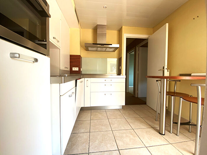 Appartement à vendre - Vannes - 5 pièces - 3 chambres