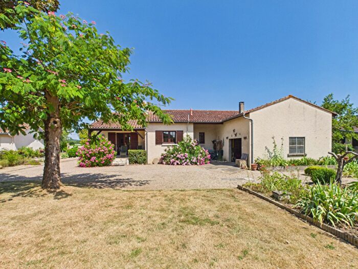 Maison 6 pièces à Sainte-Foy-la-Grande, à vendre