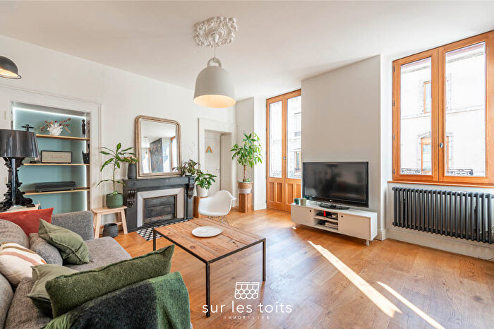 Appartement à vendre - Annecy, Centre-ville, Vieille ville, Marquisats - 3 pièces - 2 chambres