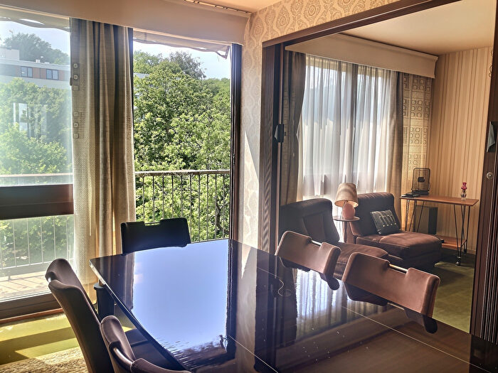 Appartement 3 pièces à Fontenay-le-Fleury, Croix du Mont, à vendre