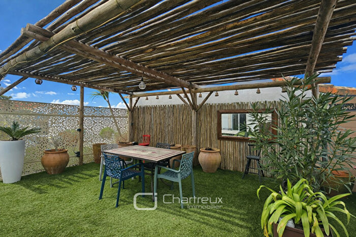 Appartement à vendre - Saint-Palais-sur-Mer - 4 pièces - 3 chambres