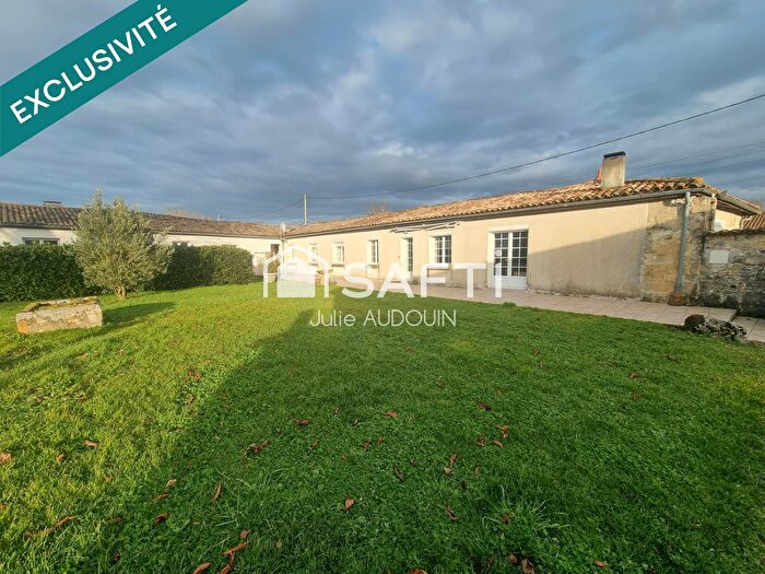 Maison à vendre - Bois - 12 pièces - 8 chambres