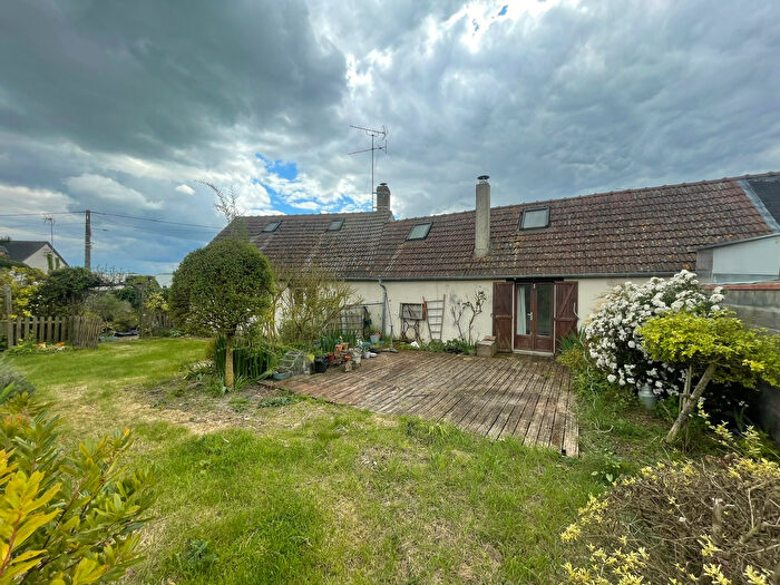 Maison à vendre - Bucy-Saint-Liphard - 3 pièces - 2 chambres