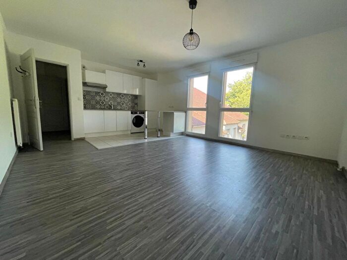 Appartement 1 pièce à Marly-la-Ville, à louer