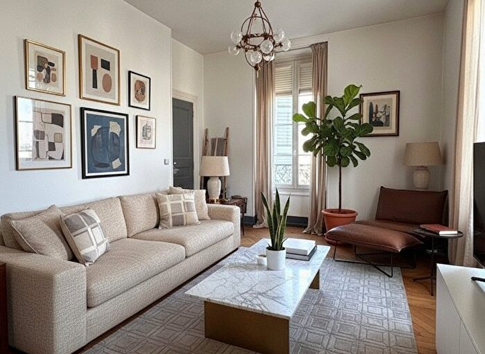 Appartement à vendre - Pau, Centre-ville - 3 pièces