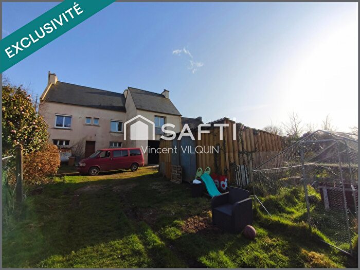 Maison à vendre - Plounéour-Ménez - 6 pièces - 4 chambres