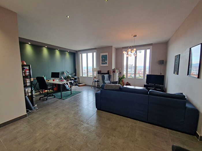 Appartement à louer - Saint-Étienne, Tardy, Colline des Pères, Bizillon - 2 pièces - 1 chambre