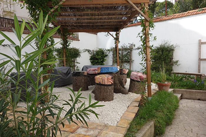 Appartement à louer - Nîmes, Gambetta - 2 pièces - 1 chambre