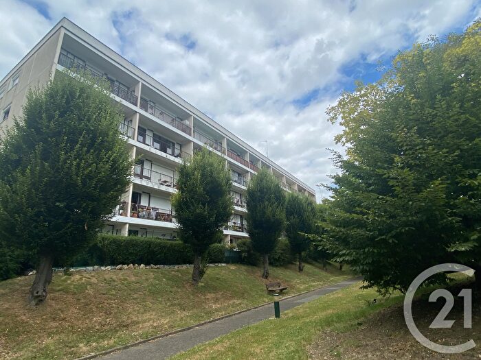 Appartement 3 pièces à louer à Yerres, Rives de lYerres, Tournelles