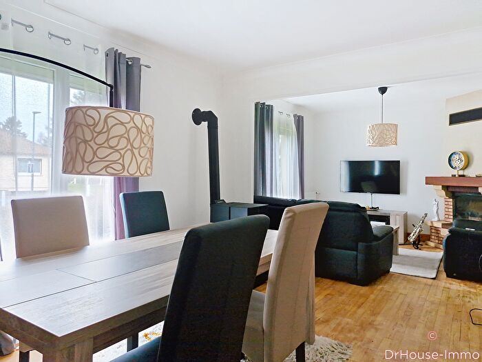 Maison 4 pièces à Ouilly-le-Vicomte, à vendre