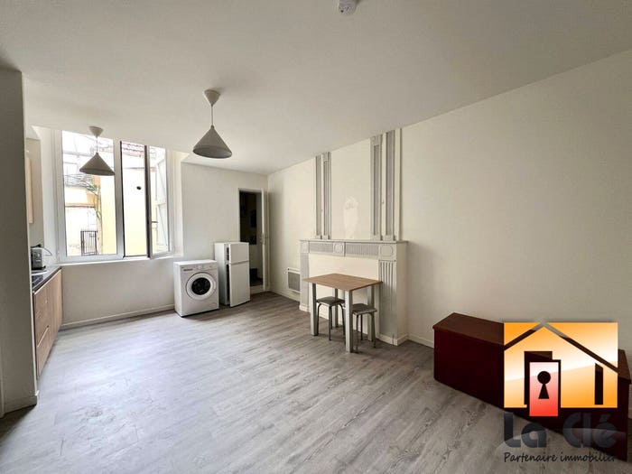 École Joseph Bara-Groupe scolaire Carnot-Hôtel de Ville, Agen - Appartement 2 pièces à louer