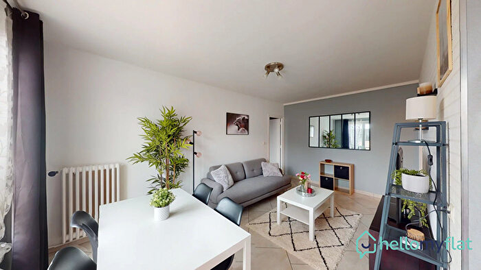 Appartement 4 pièces à louer à Troyes, Gare