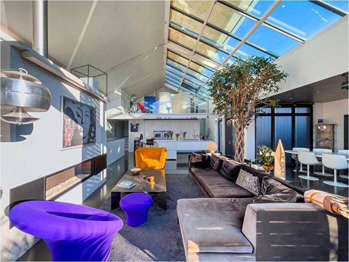 Thabor-Saint Helier, Rennes : Appartement 7 pièces à louer