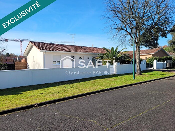 Maison à vendre - Saint-Paul-lès-Dax, La Pince, La Pigneraie, Lesbordes, Hontarrède - 5 pièces - 3 chambres