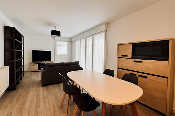 Appartement à vendre - Wambrechies - 3 pièces - 2 chambres