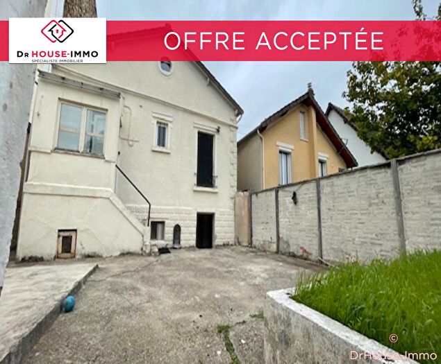 Maison à vendre - Gagny, Plateau, Franceville - 4 pièces - 3 chambres