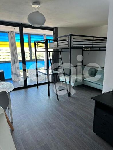 Appartement à louer - Lille, Centre-ville, Euralille - 1 pièce