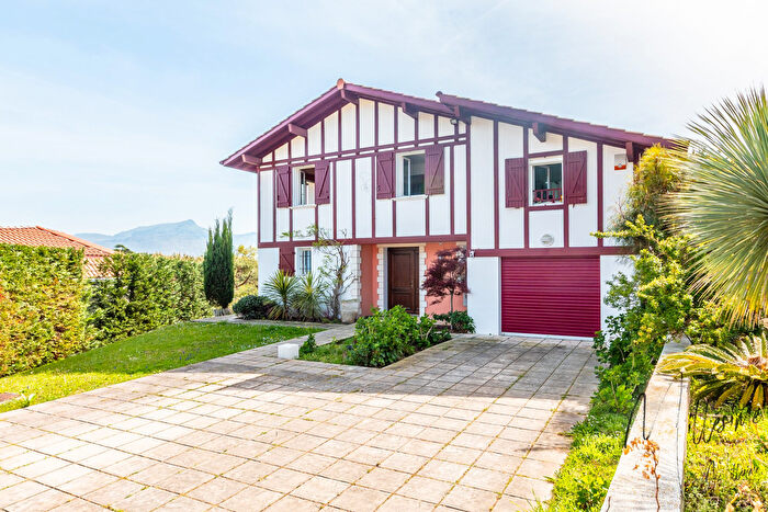 Maison à vendre - Ciboure - 7 pièces - 4 chambres