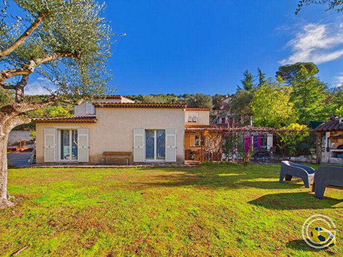 Maison à vendre - Blausasc - 5 pièces - 4 chambres