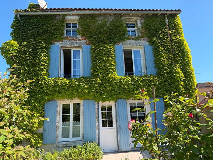 Maison 5 pièces à vendre - La Mothe-Saint-Héray