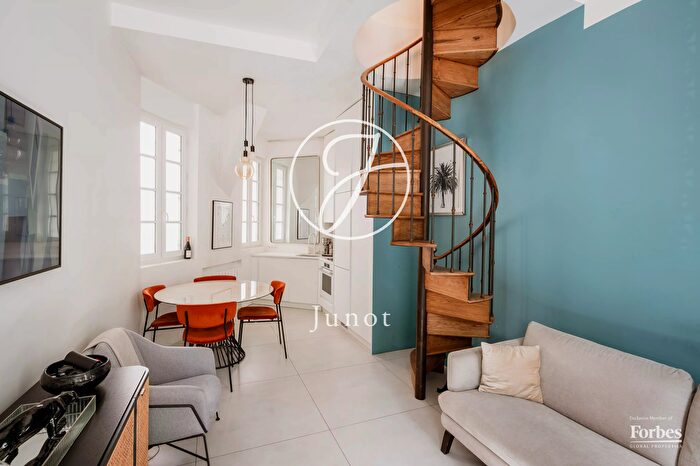 Appartement 3 pièces à vendre - Paris 7ème, Saint-Thomas d'Aquin, Bac, Musée d'Orsay