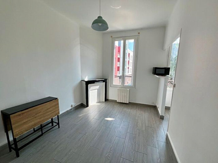 Appartement 1 pièce à vendre à Choisy-le-Roi, Centre-ville, Parc Prairie, Hautes Bornes
