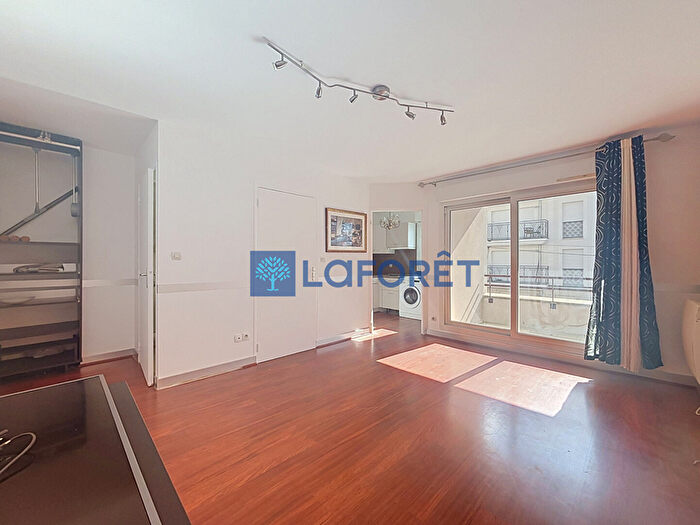 Savigny-sur-Orge, Plateau : Appartement 1 pièce à louer