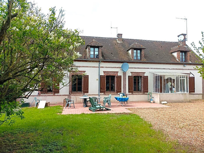 Maison à vendre - La Madeleine-de-Nonancourt - 6 pièces - 4 chambres