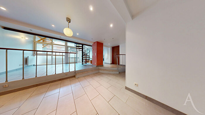 Appartement à vendre - Grenoble, La Capuche, Grands Boulevards - 6 pièces - 3 chambres
