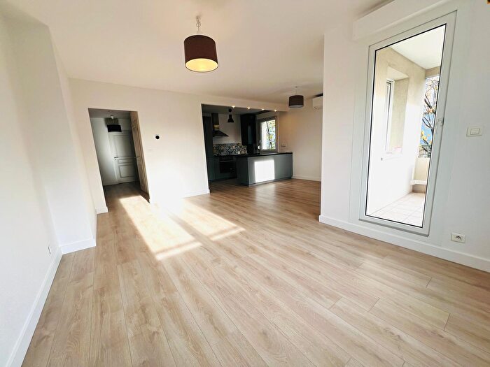 Appartement à vendre - Mulhouse, Dornach - 3 pièces - 2 chambres