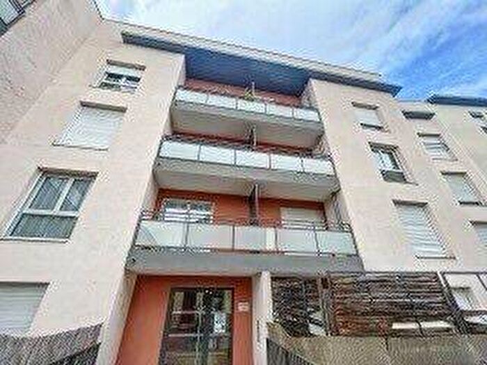 Centre, Meyzieu - Appartement 2 pièces à louer