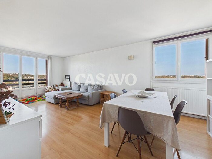 Appartement à vendre - Saint-Ouen-lAumône, Centre-ville, Prairie - 4 pièces - 2 chambres