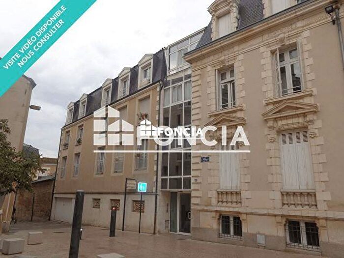 Appartement à louer - Trois Quartiers-Centre Ville, Poitiers - 3 pièces - 2 chambres