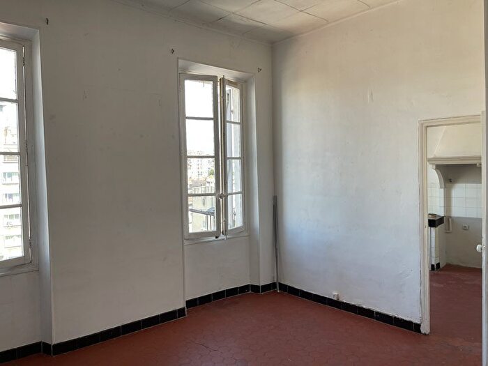 Marseille 4ème, Cinq Avenues - Appartement 3 pièces à louer