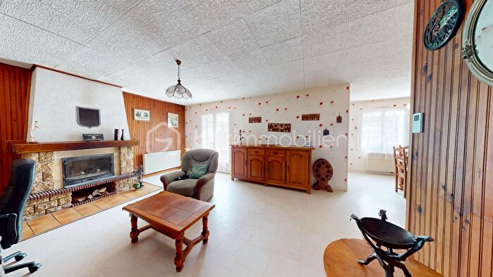 Maison à vendre - Jonzac - 5 pièces - 4 chambres