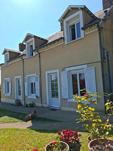 Maison à vendre - Saint-Aubin-de-Locquenay - 5 pièces - 2 chambres