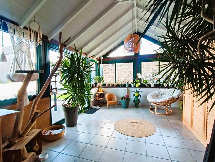 Maison à vendre - Pont-Croix - 6 pièces - 4 chambres