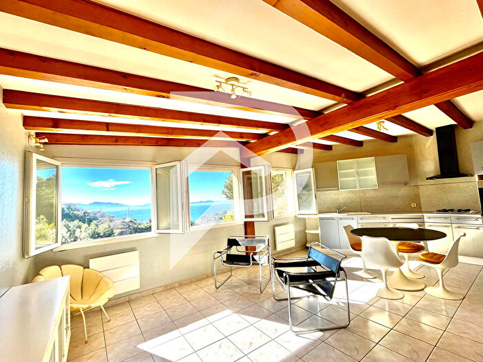 Appartement à vendre - Marseille e , Les Riaux - 4 pièces - 2 chambres