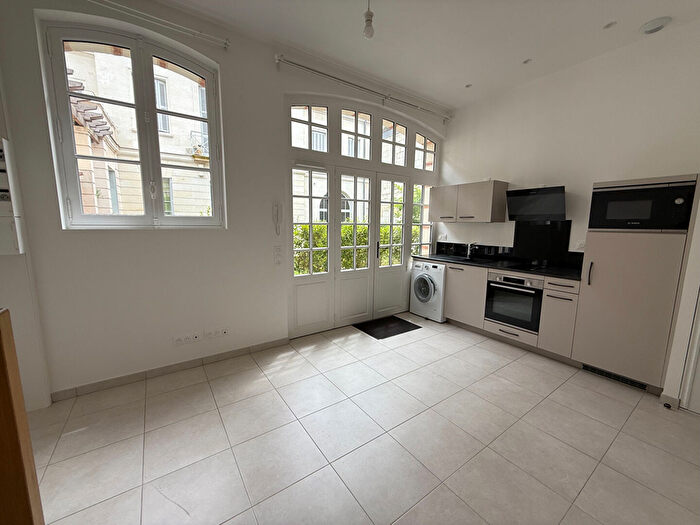 Tours, Centre-ville : Appartement 2 pièces à louer