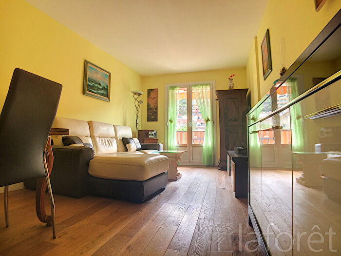 Appartement à vendre - Menton, Hôtel de Ville, Vieille Ville, Musée, Madone, Carnolès - 3 pièces - 2 chambres