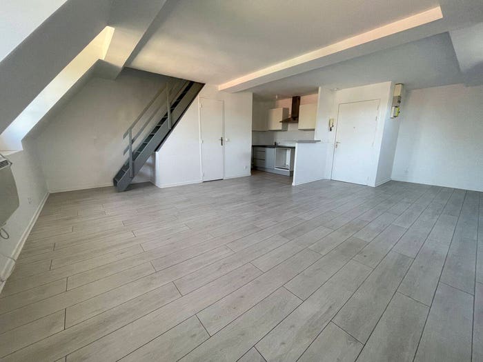 Appartement 2 pièces à louer à Centre Ville, Corbeil-Essonnes