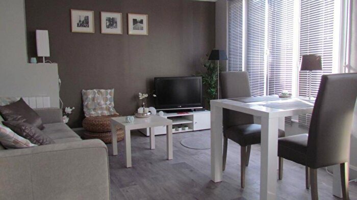 Appartement 4 pièces à Prefecture, Arras, à louer